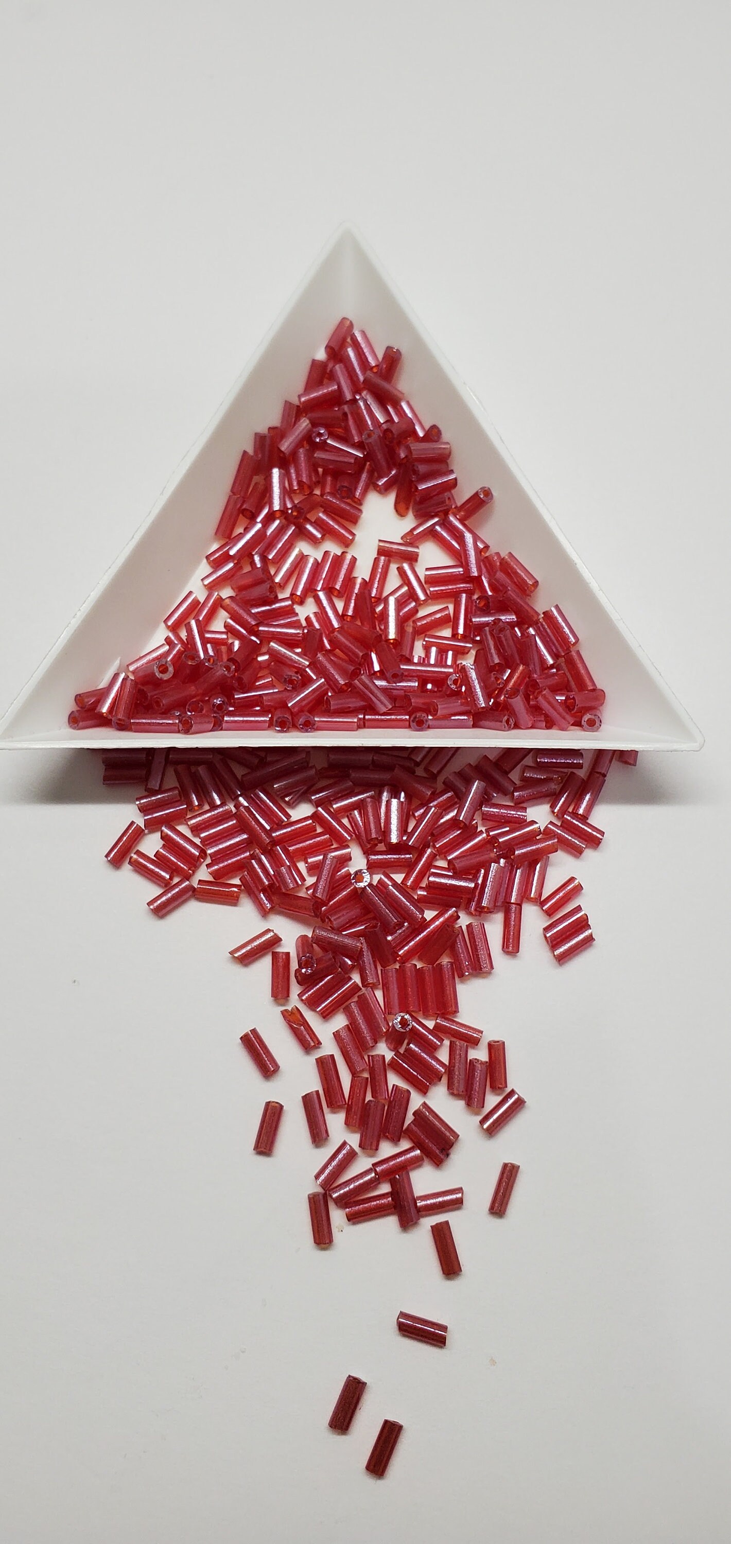 Matsuno Bugle Beads 3mm, Red Luster - Etsy