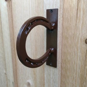 Handmade Horseshoe Door Handle – Rustic Iron Barn Door Hardware ...