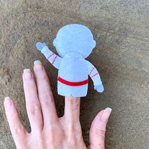 Outer Space Birthday Finger Puppets Cute Alien Astronaut Boy Gift Felt ...