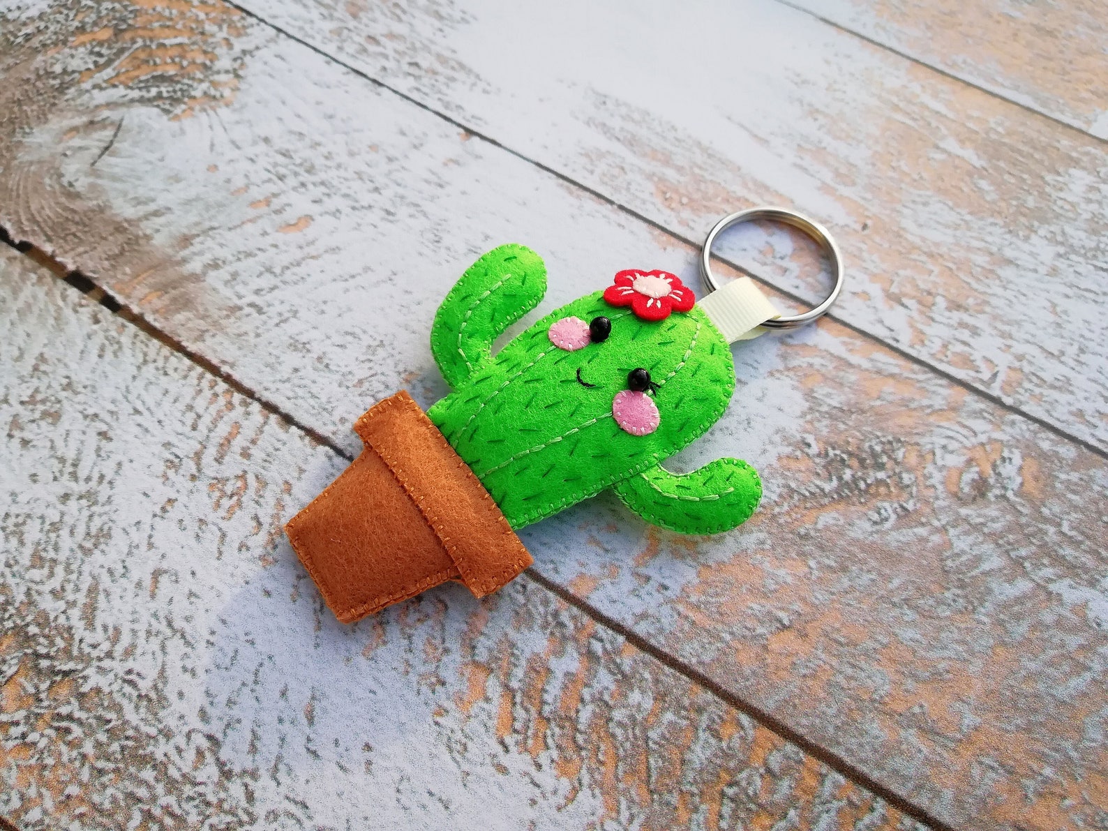 Cute keychains Cactus decor Kawaii keychain Kawaii felt gifts | Etsy