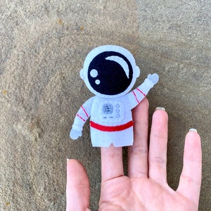 Outer Space Birthday Finger Puppets Cute Alien Astronaut Boy Gift Felt ...