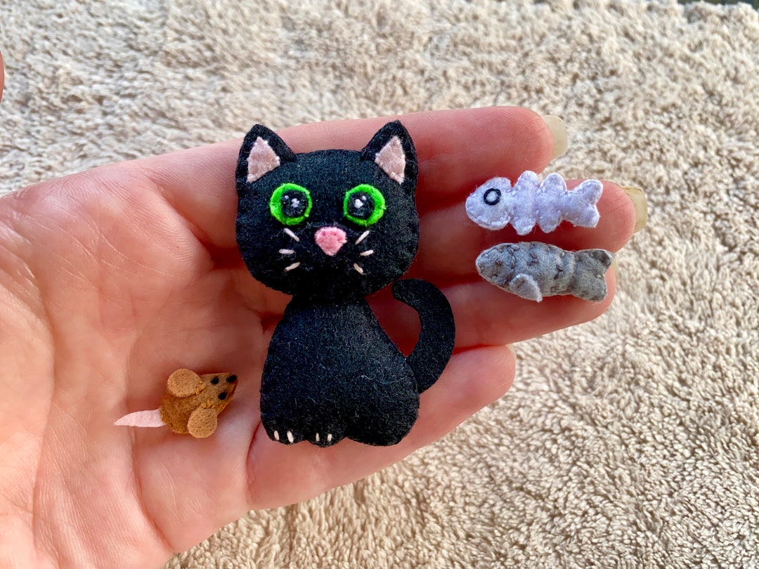 Miniature Cat Play Set Tiny Stuffed Felt Animals Pretend Play Pocket ...