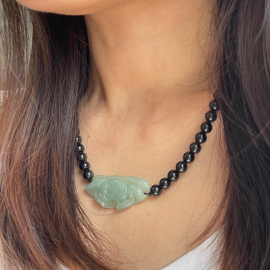 Translucent Beautiful Jadeite Floral Bar Hand Knot Black Jadeite Bead ...