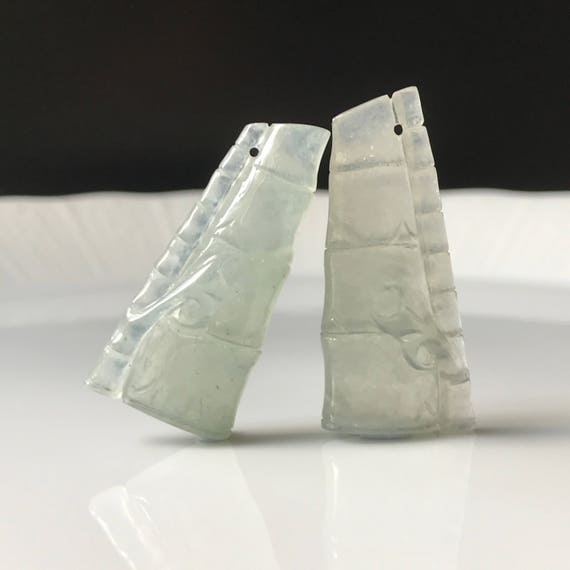 Jade Pendant (Carving) - JADEITE Galleria