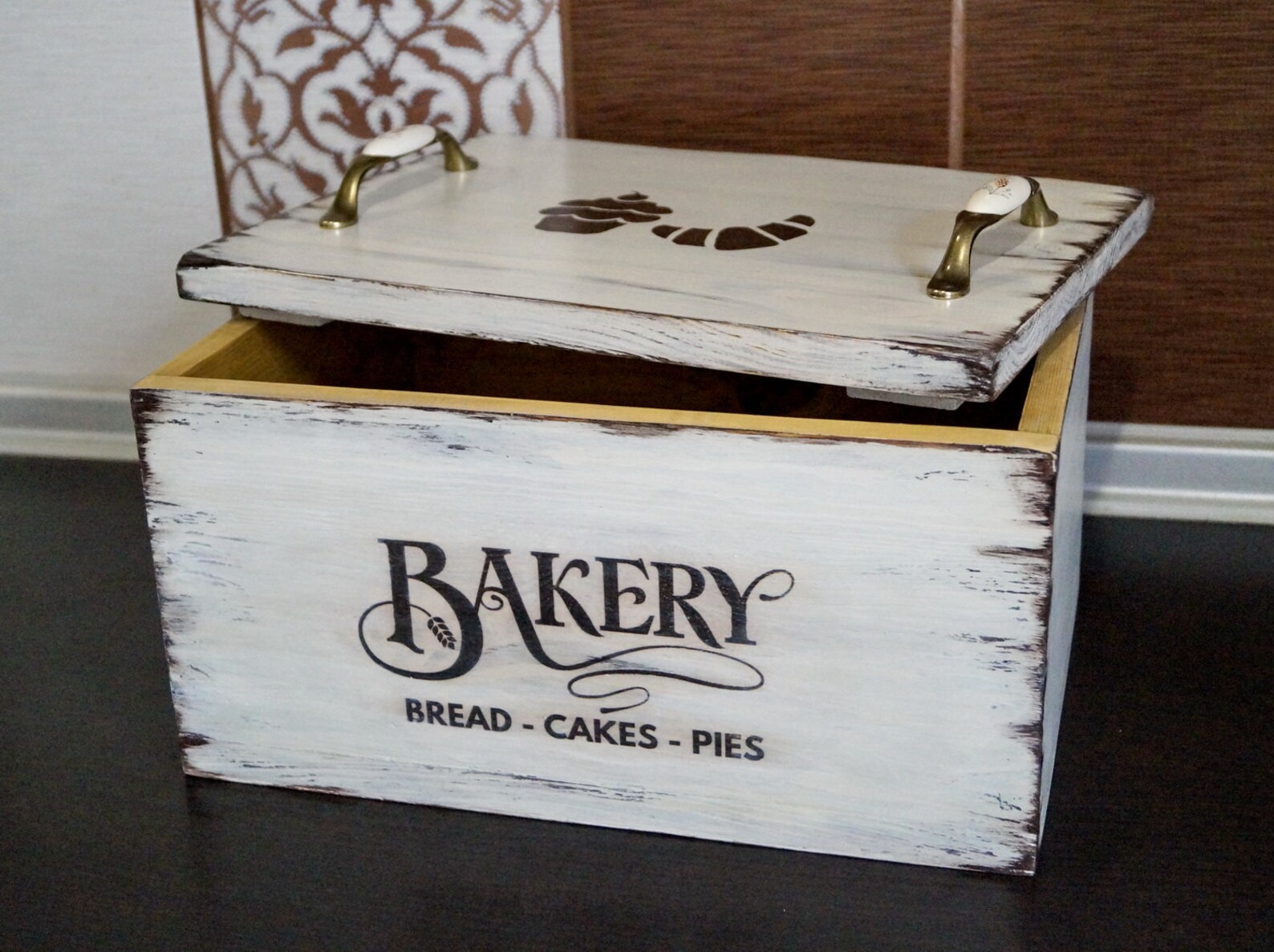 Bread Box Vintage Bread Bin Farmhouse Kitchen Storage | Etsy