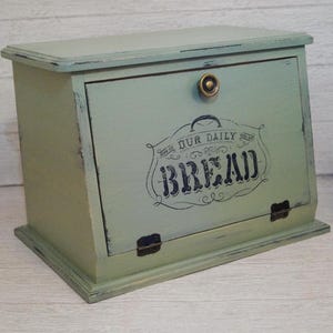 Vintage Green Bread Box - Bread Bin - Farmhouse Kitchen Storage - Etsy
