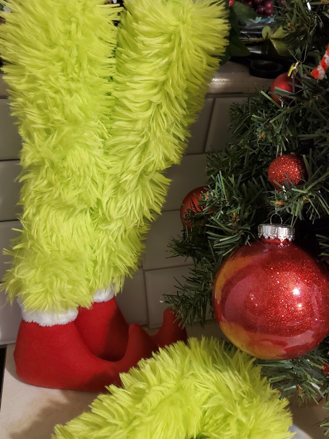 Elf Legs Wreath Attachments, ONE Set Green Monster Legs, Pose-able Neon ...