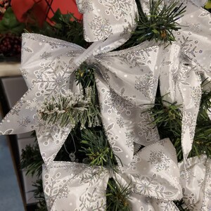 White Christmas Tree Bows, Set of 10, Snowflake Vintage Style Bows - Etsy