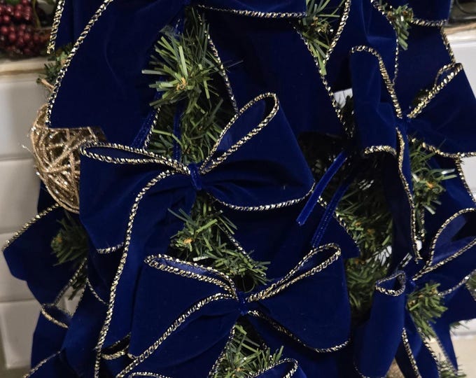 Christmas Tree Bow (set of 10) Navy Blue & Gold Trimmed Velvet Tree ...