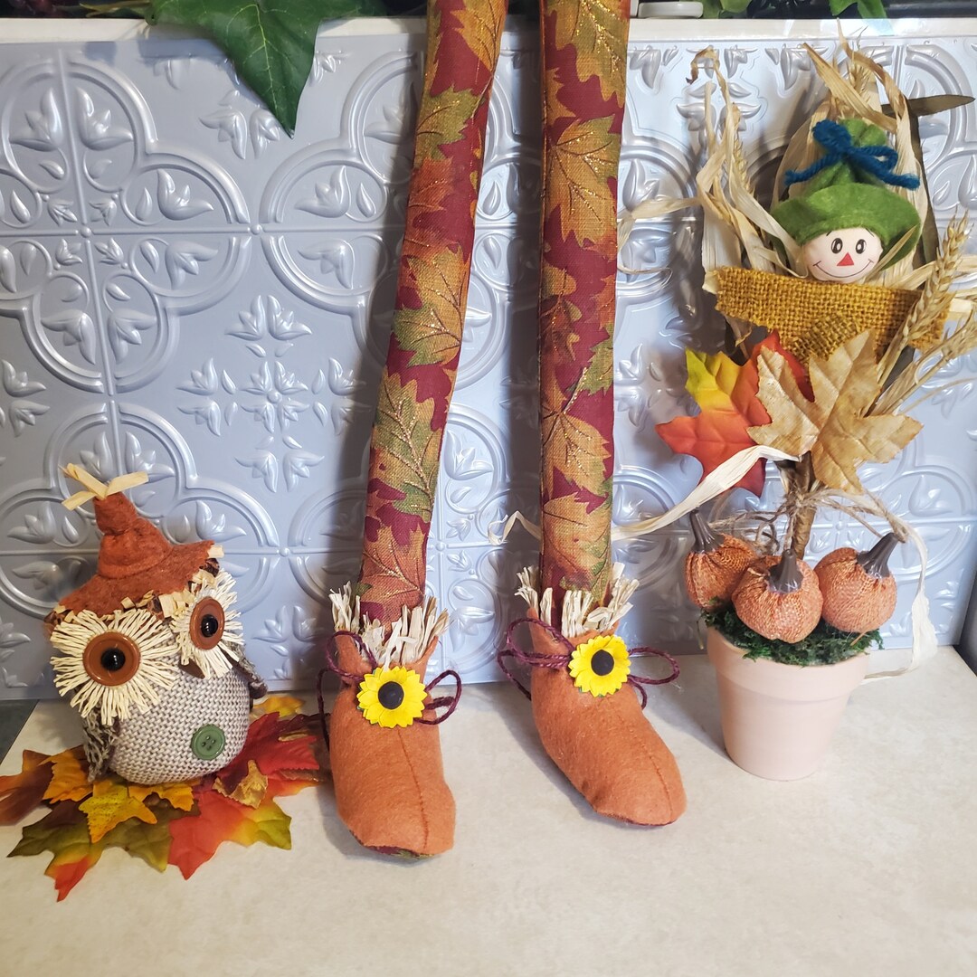 Scarecrow Wreath Attachment, Scarecrow Legs for Wreaths, Burgundy Fall ...