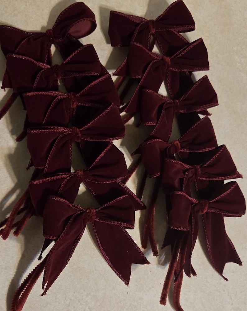 Small Burgundy Velvet Christmas Tree Bows, Set of 10 - Etsy
