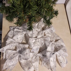 White Christmas Tree Bows, Set of 10, Snowflake Vintage Style Bows - Etsy