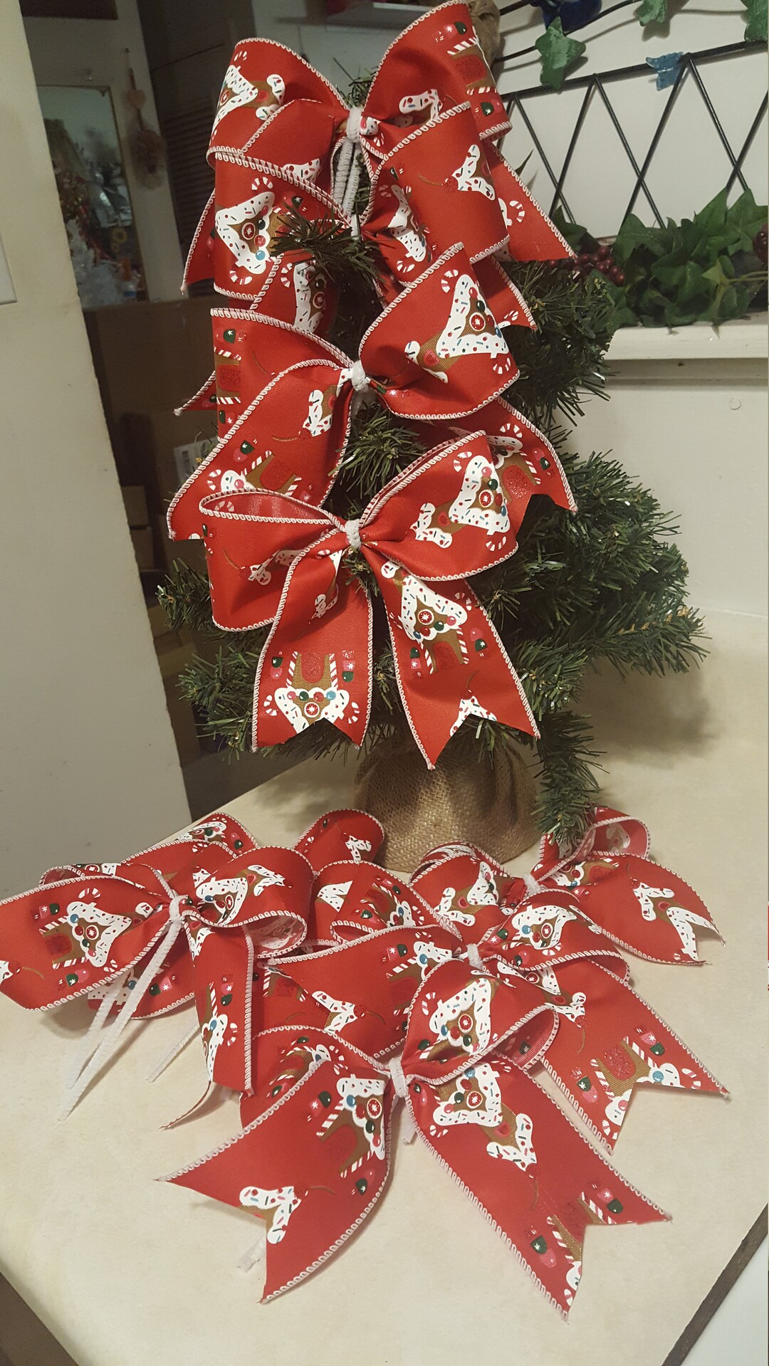 Gingerbread House Christmas Bows, Christmas Tree Bows, Set of 10 ...