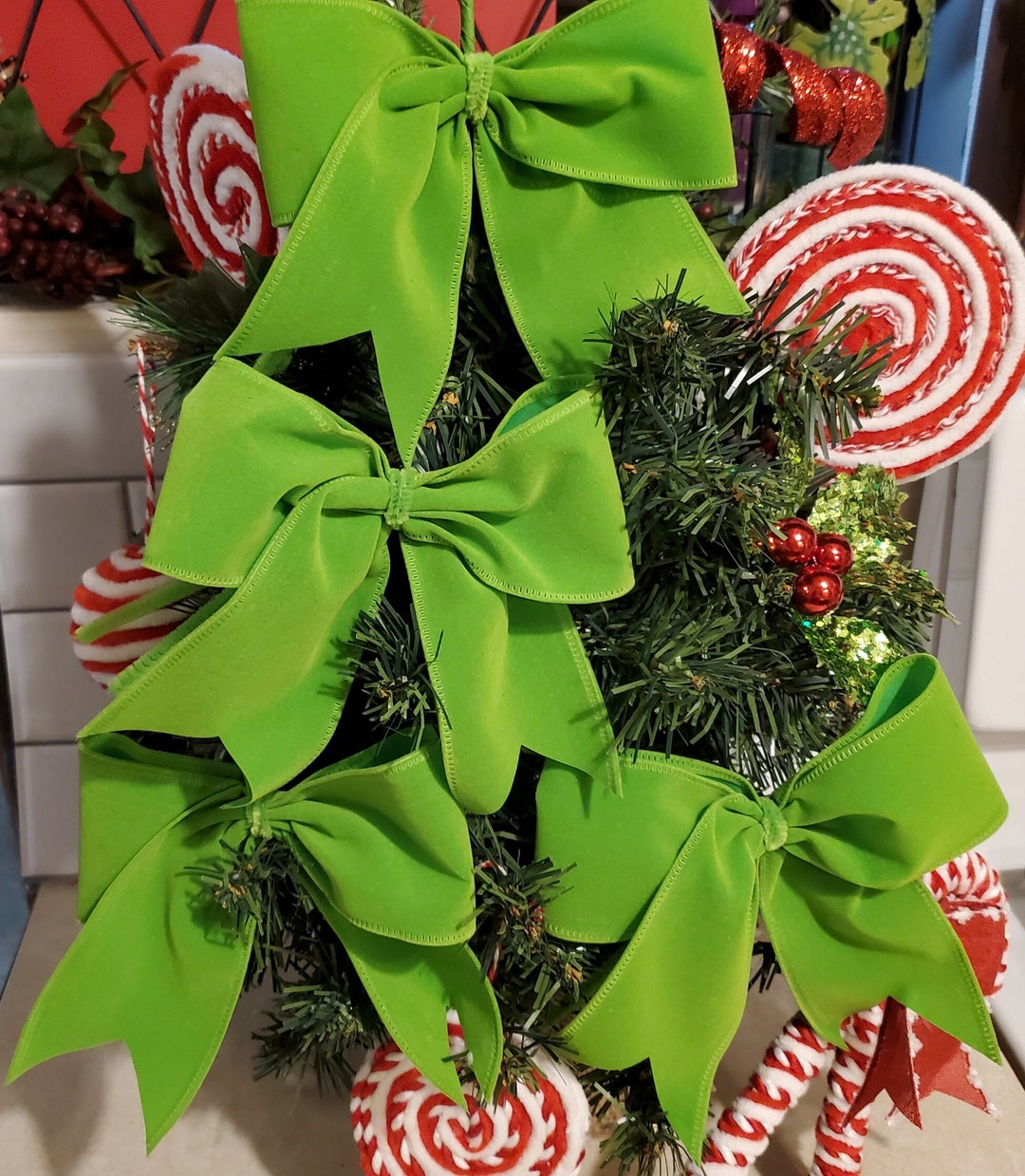 Lt Green Velvet Christmas Tree Bows, Set of 10 Rgreen Vintage Style ...