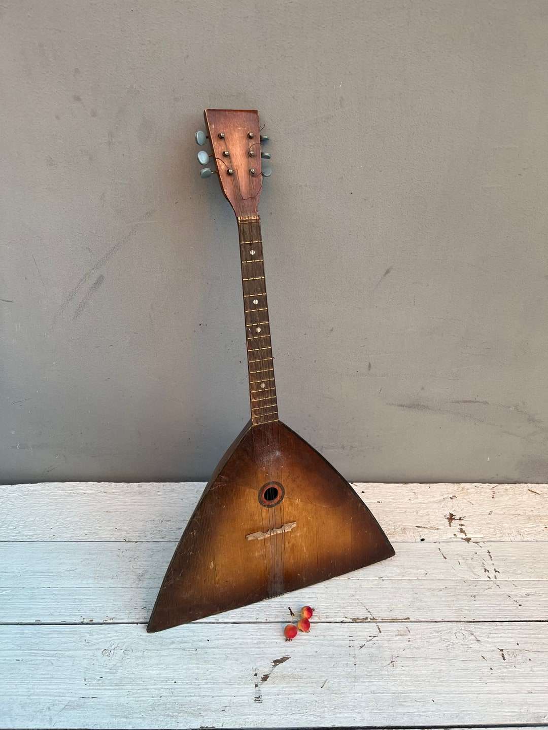 BALALAIKA Russian Folk Musical Instrument 3 String Factory VINTAGE USSR ...