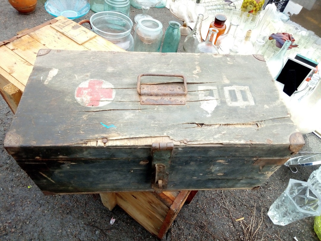 Army Medical Box Medical Box Boxing Army of the USSR Wooden Box Vintage ...