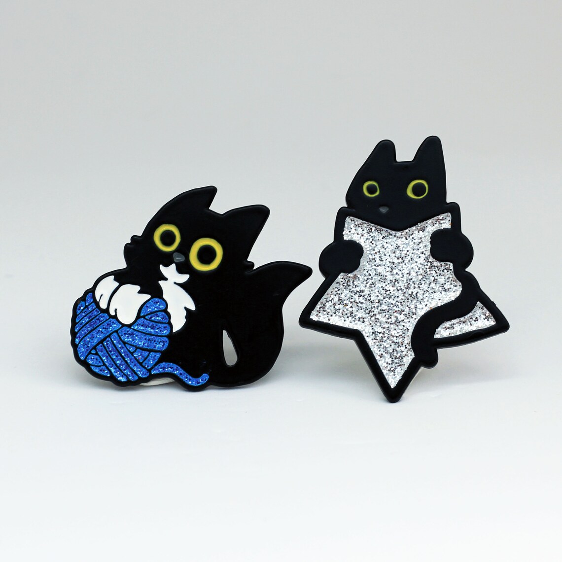 Pair of sparkly black cat enamel pins 2 glittery cat pins | Etsy