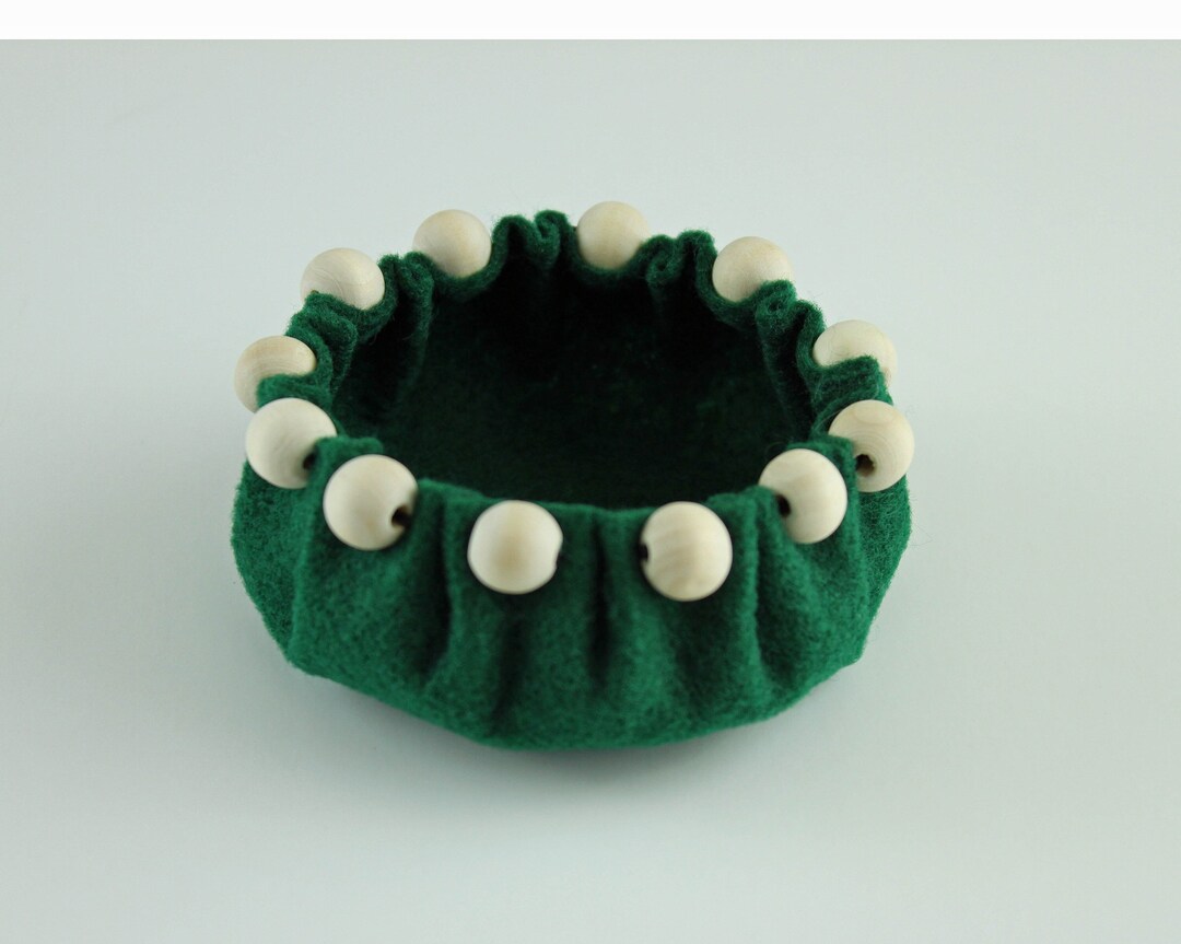 Green Felt Trinket Bowl, Desktop Organizer With Wooden Beads - Etsy
