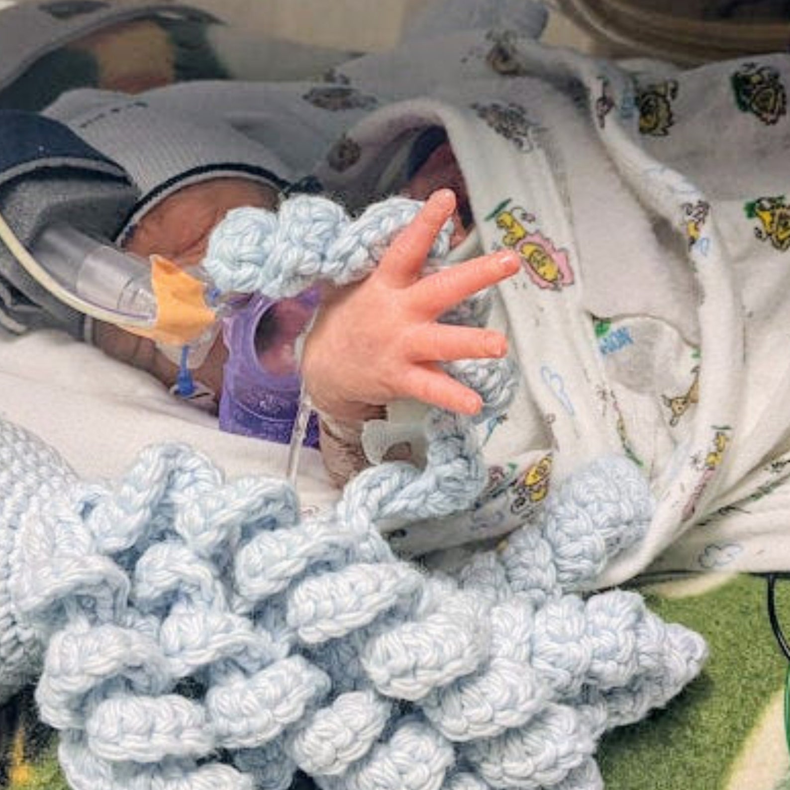 Sweet Bee NICU Snuggler Crochet Pattern Octopus for Preemie - Etsy