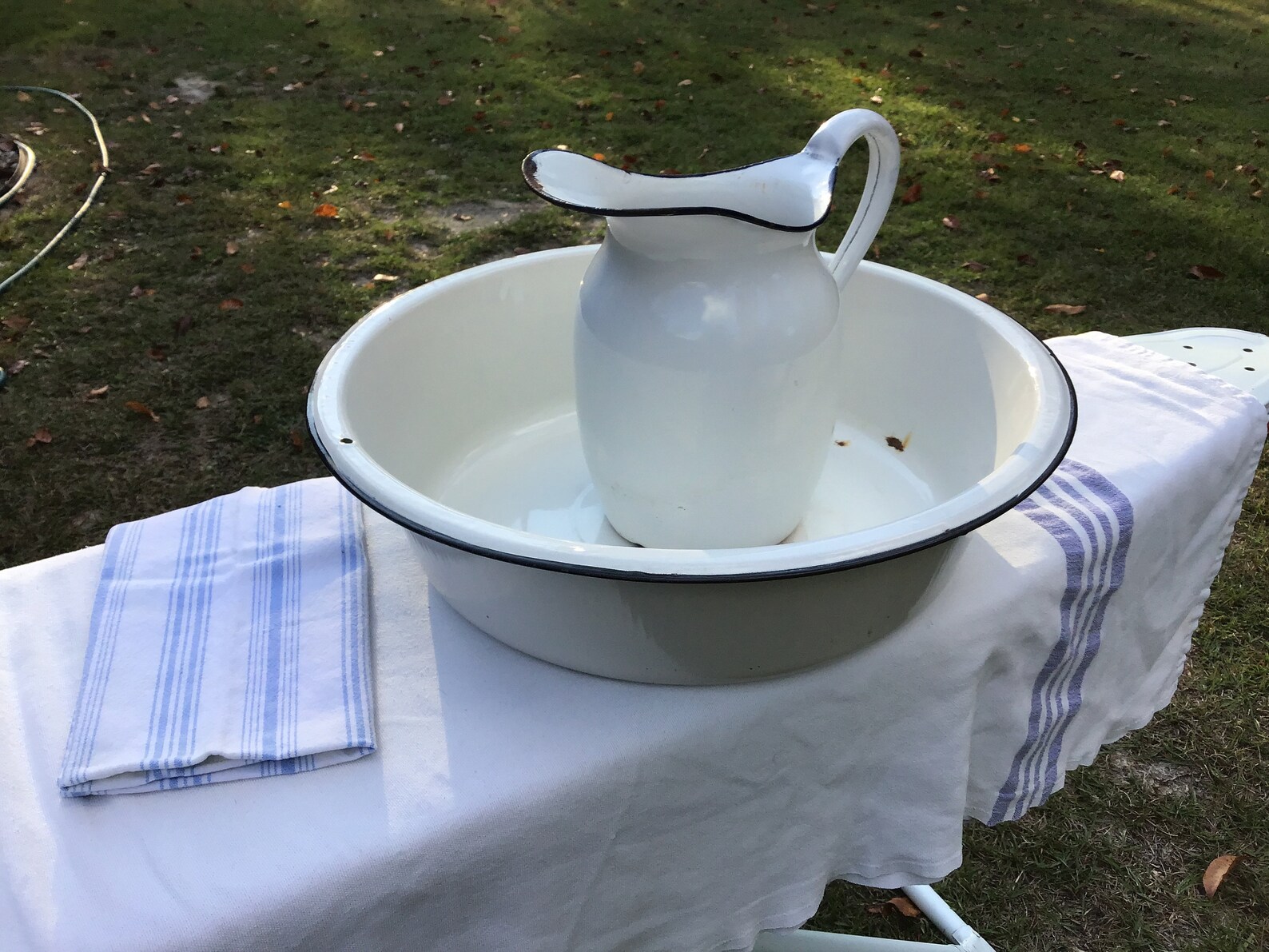 Vintage Enamelware Pitcher and Wash Basin, Bowl, Bathroom, Kitchen ...