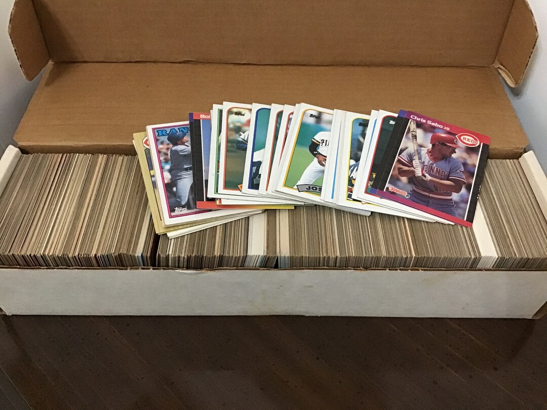 Large Collection of MLB Baseball Cards Vintage Tops and Fleer MLB ...