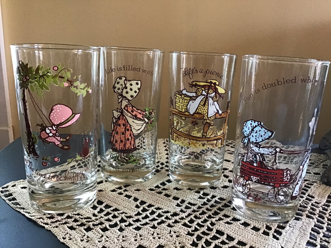 Set Of Four Vintage Holly Hobbie Drinking Glasses Tumblers Etsy