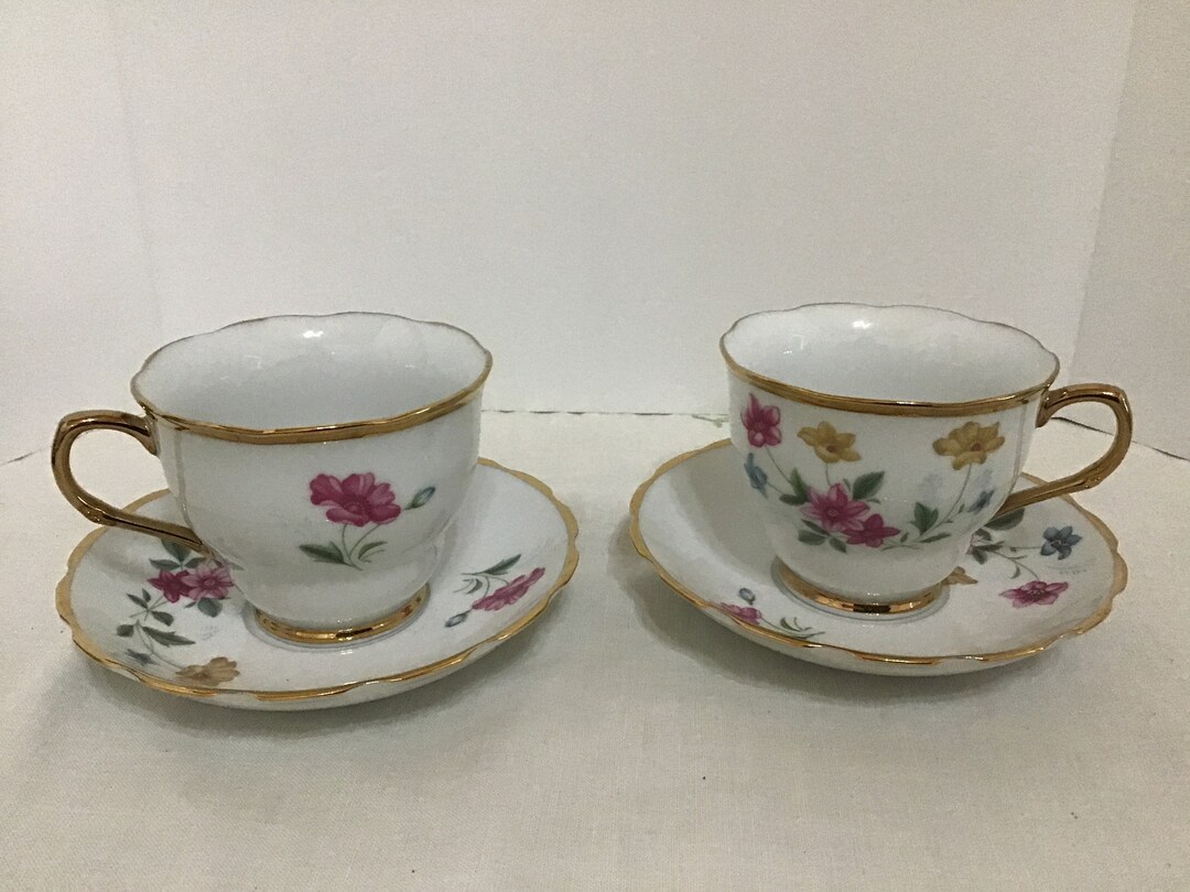 Pretty Tea Cup and Saucer Set - Etsy