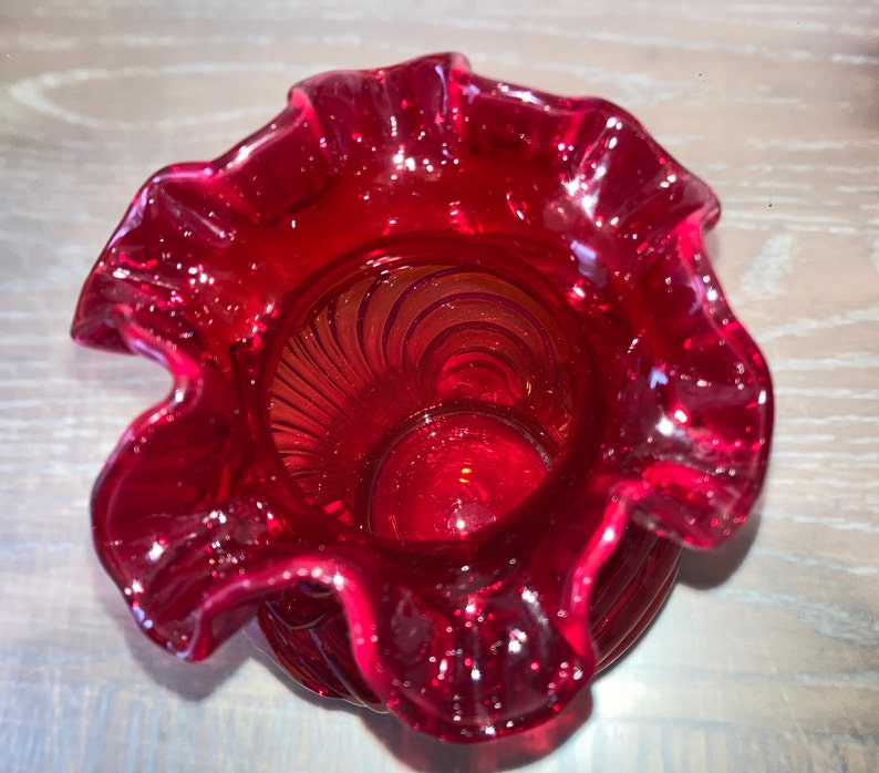 Vintage Fenton Ruby Red Ruffled Vase Signed Fenton Red Bow - Etsy