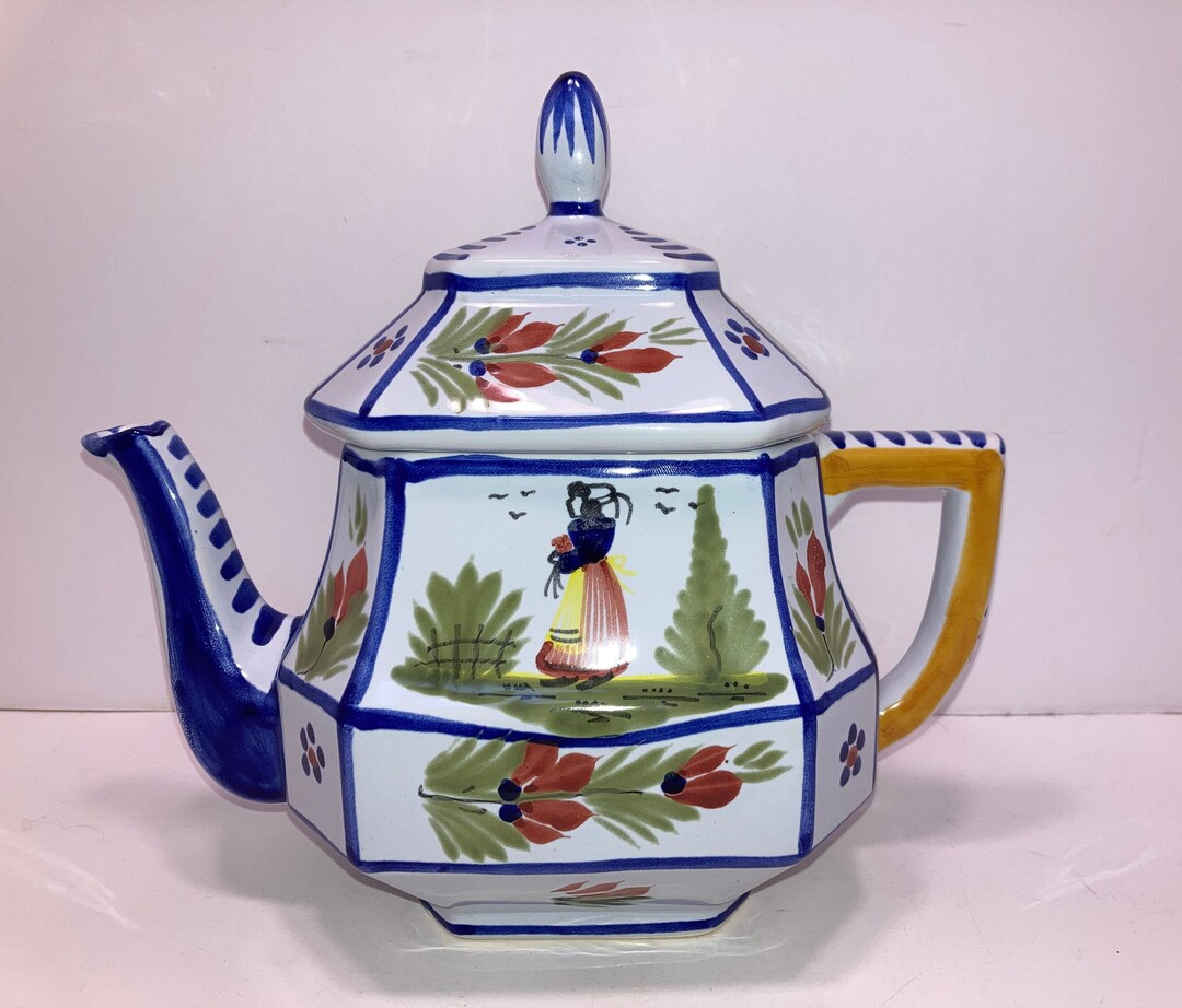 Vintage Quimper Tea Pot, Quimper Peasant Women Tea Pot, French Quimper ...