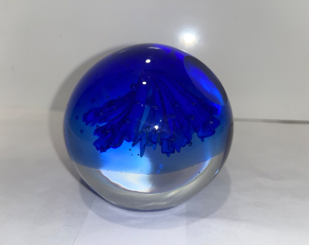 Vintage Shaded Blue Flower Paperweight, Blue Flower Paperweight, Art ...