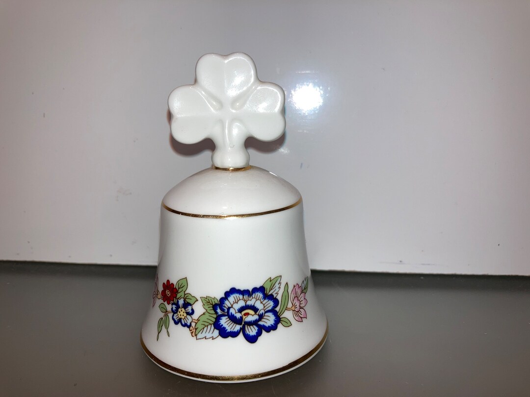 Vintage Royal Tara Bell, Royal Tara Ireland Bell, Floral Bell Ming Rose ...