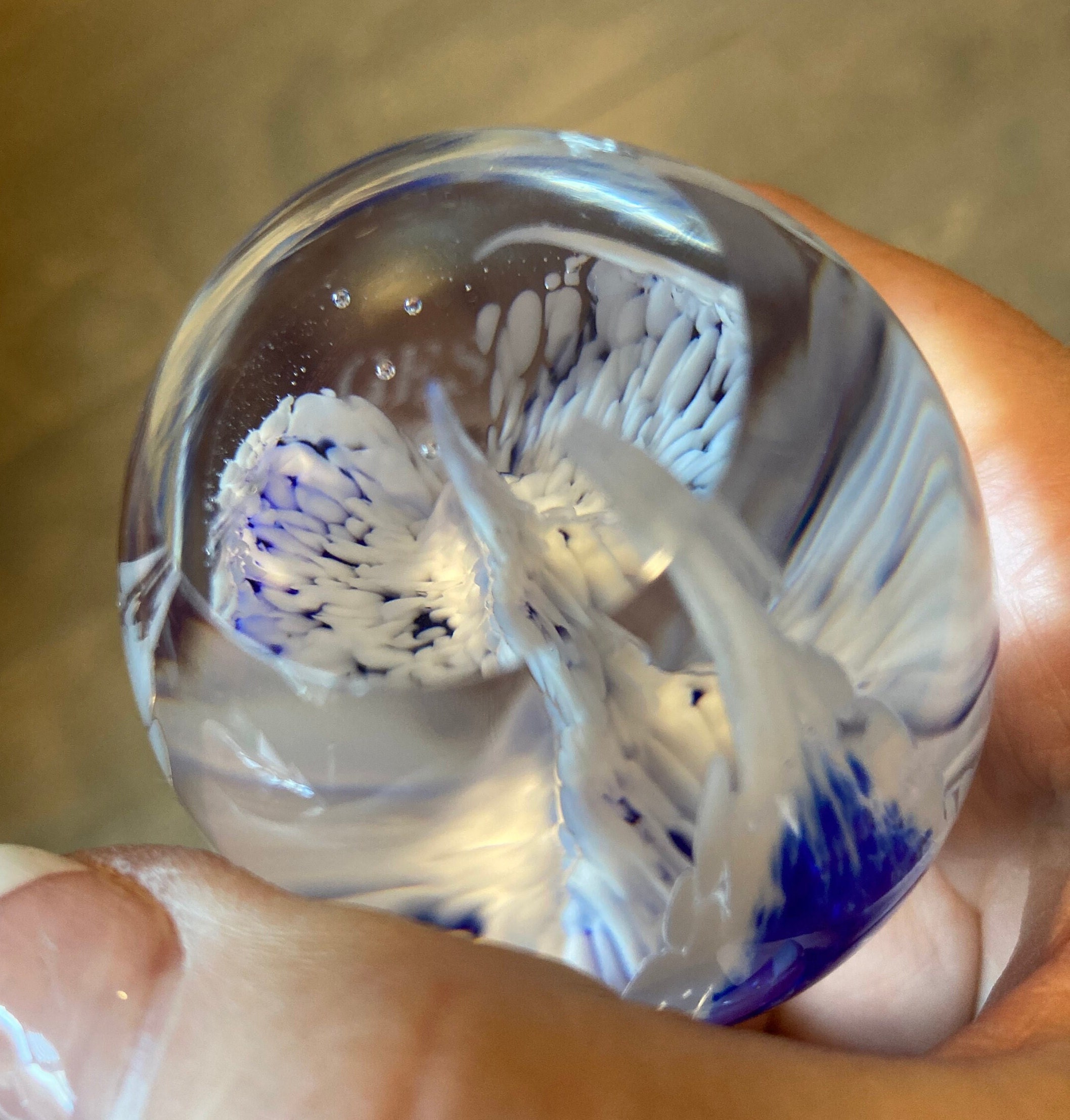 GES Art Glass 97 Egg, Cobalt White GES Egg, Cobalt Glass Egg on Stand ...