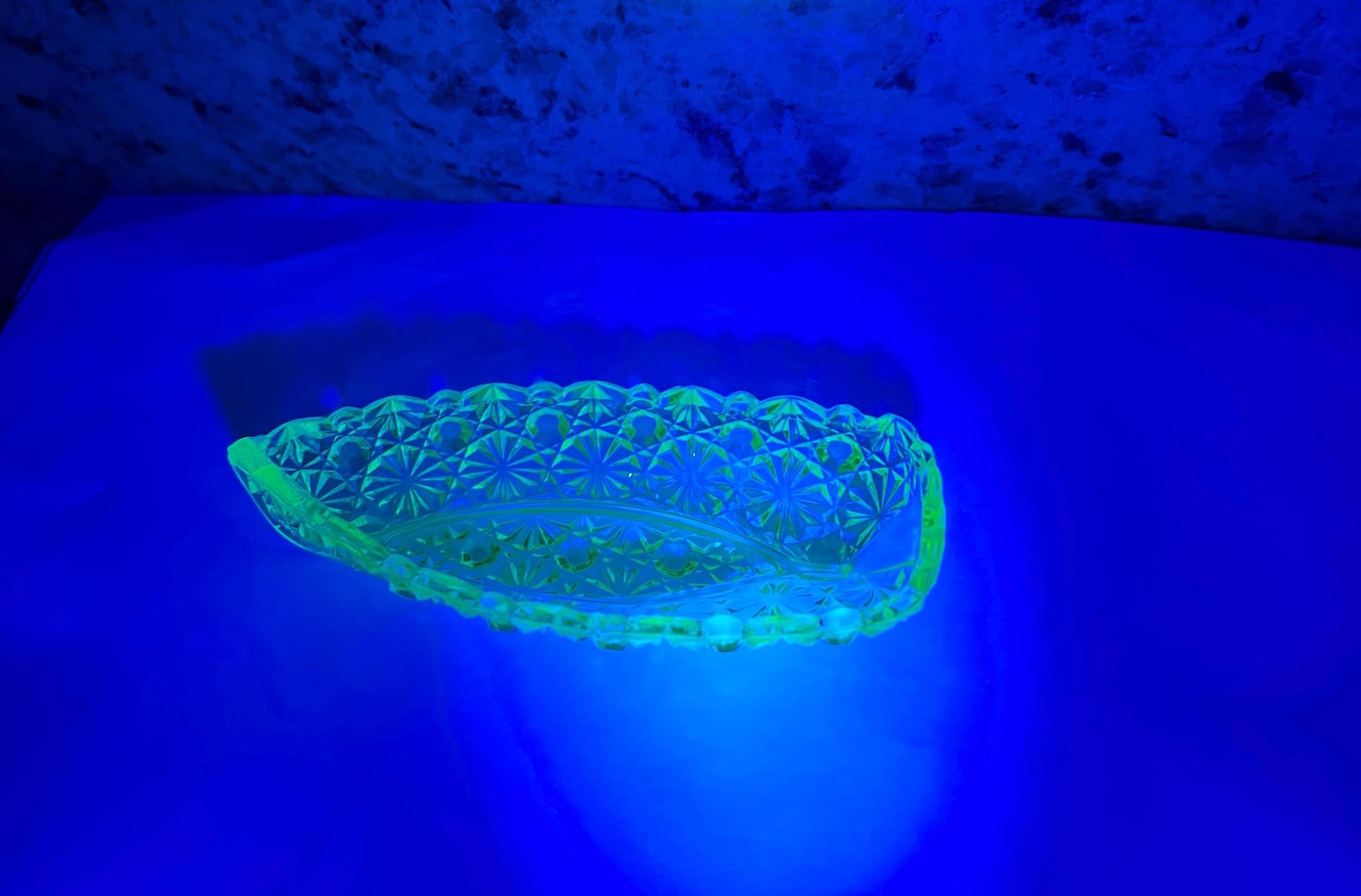 Vintage Fenton Mint Uranium Boat, Art Glass Seafoam Green Paperweight ...