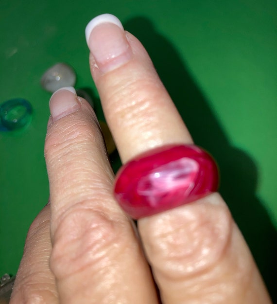 6 Plastic Rings, 1960 plastic Colored Ring, Childrens… - Gem