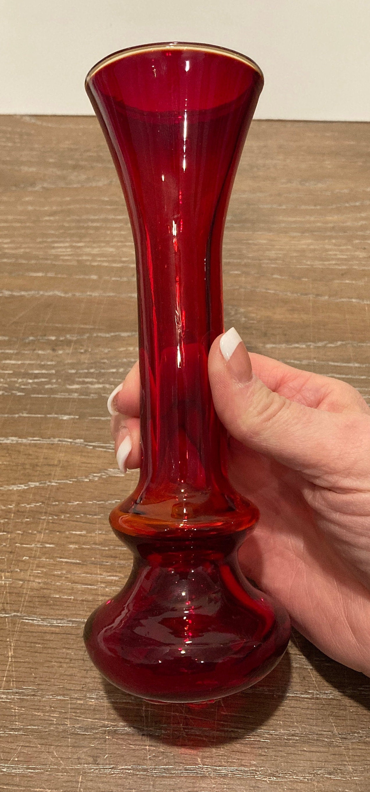 Vintage Ruby Red Bud 8 Vase Vintage Amberina Red Ringed | Etsy