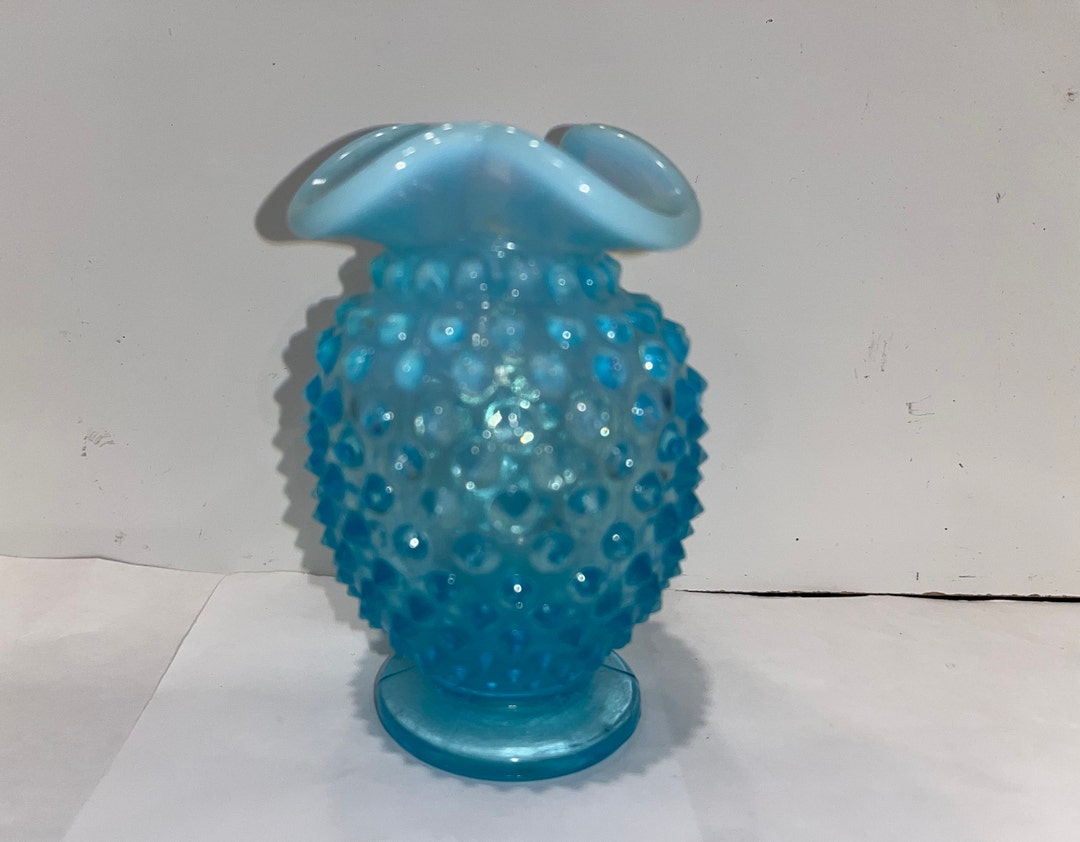 Vintage Fenton Hobnail Vase, Vintage Fenton Opalescent Blue Ruffled ...