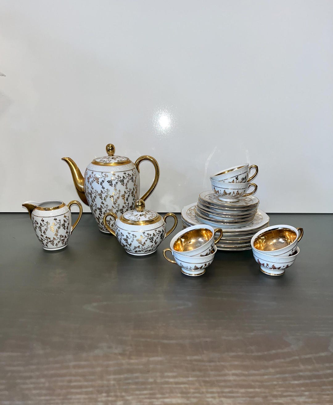 18 Piece PVB Haas Dresden Tea Set, 1954 Dresden Germany White 24kt Gold ...