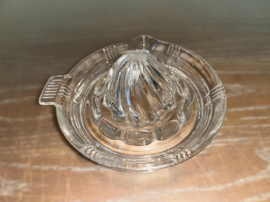 Vintage Hand Juicer, Vintage Hand Juicer Reamer, Molded Glass Juicer ...