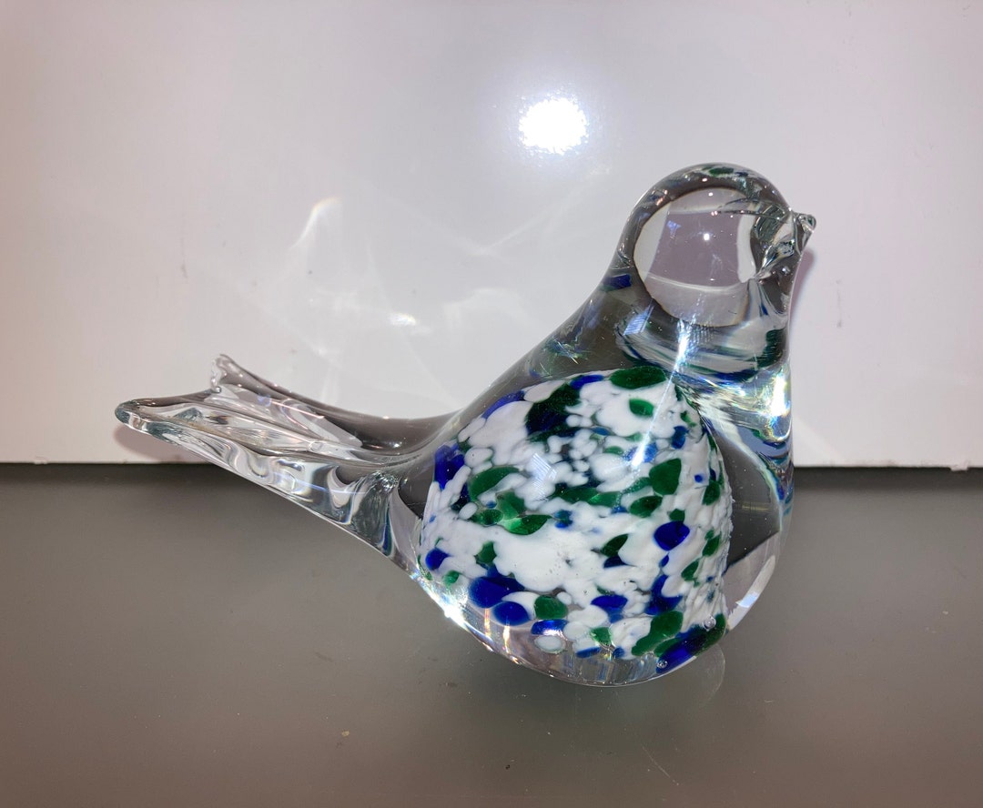 Art Glass Confetti Bird Paper Weight, Studio Art Confetti Glass Bird ...