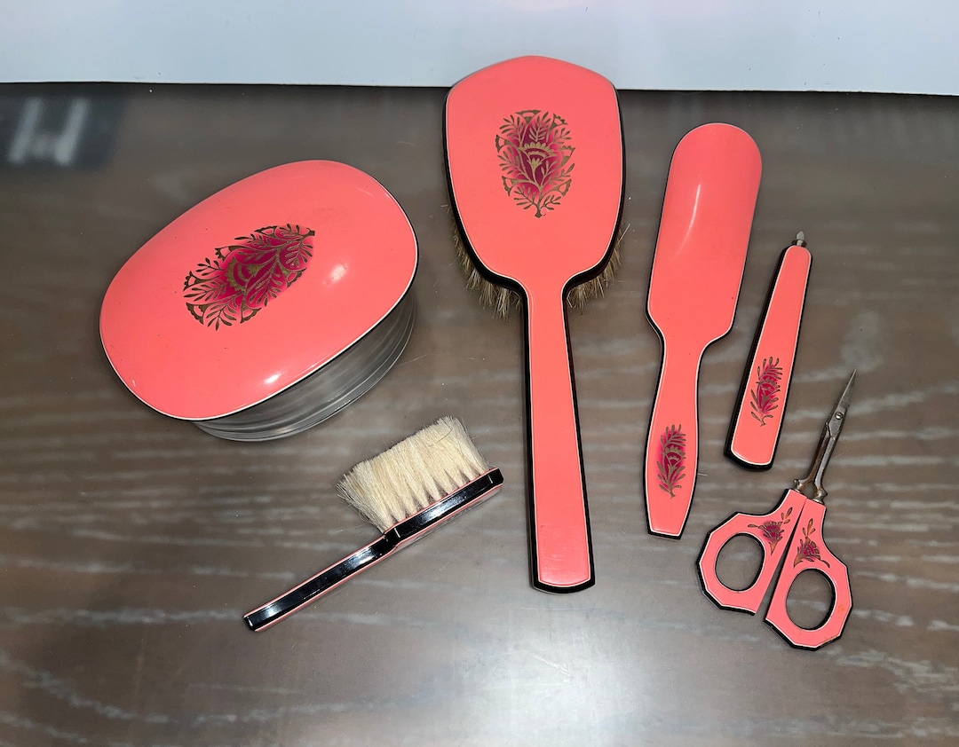 Vintage 7 Piece Bakelite Vanity Set Bakelite Coral Pink - Etsy