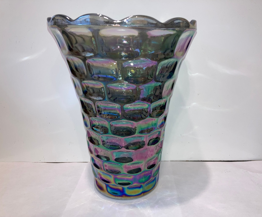 Vintage Federal Yorktown Vase, Vintage Thumbprint Carnival Glass Vase ...