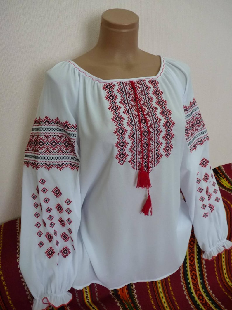 Traditional Embroidery Blouse With Ornament Embroidery Chiffon Shirt ...