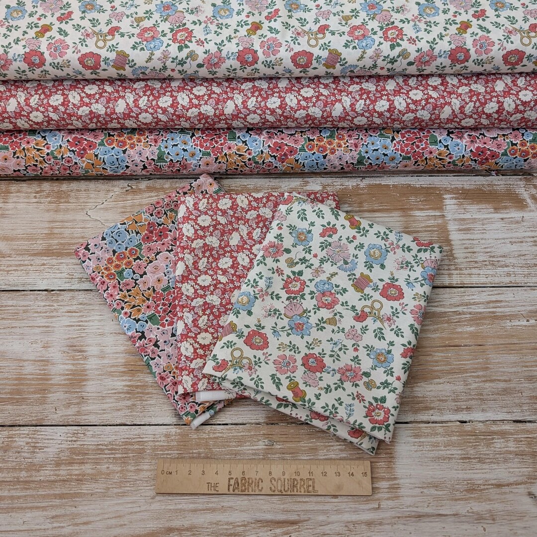 Liberty Tudor Celebration Quilting Cotton: Ditsy Floral Sewing Fabric ...