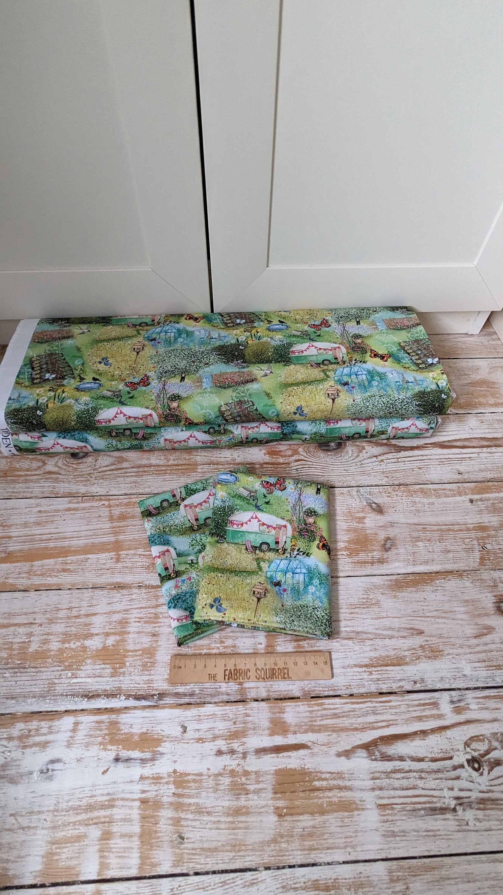 Retro Caravan Fabric - the Secret Garden by 3 Wishes Fabrics - Etsy