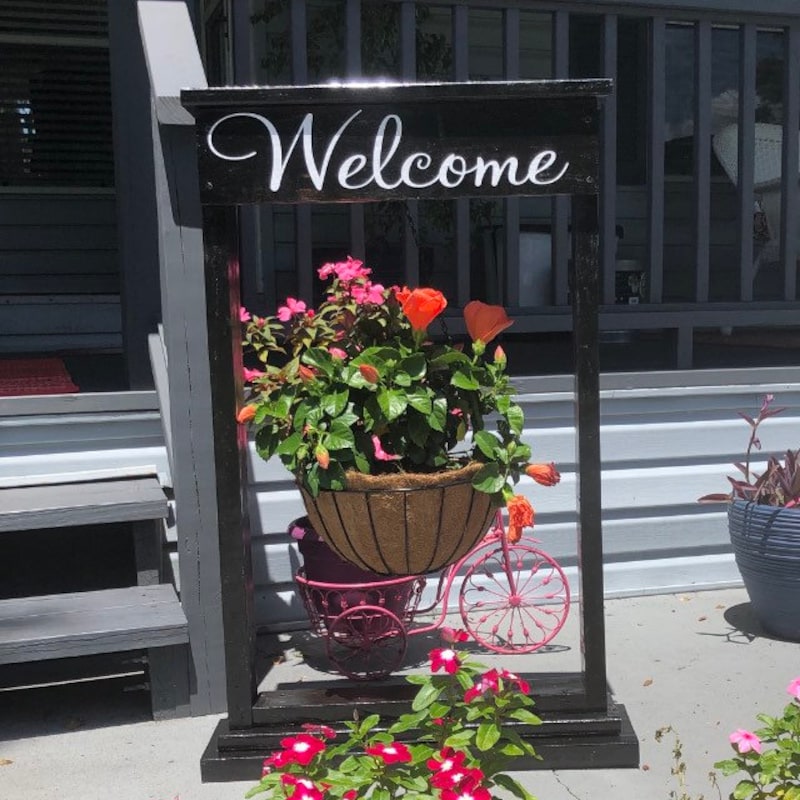 Welcome Home Plant Stand - Etsy