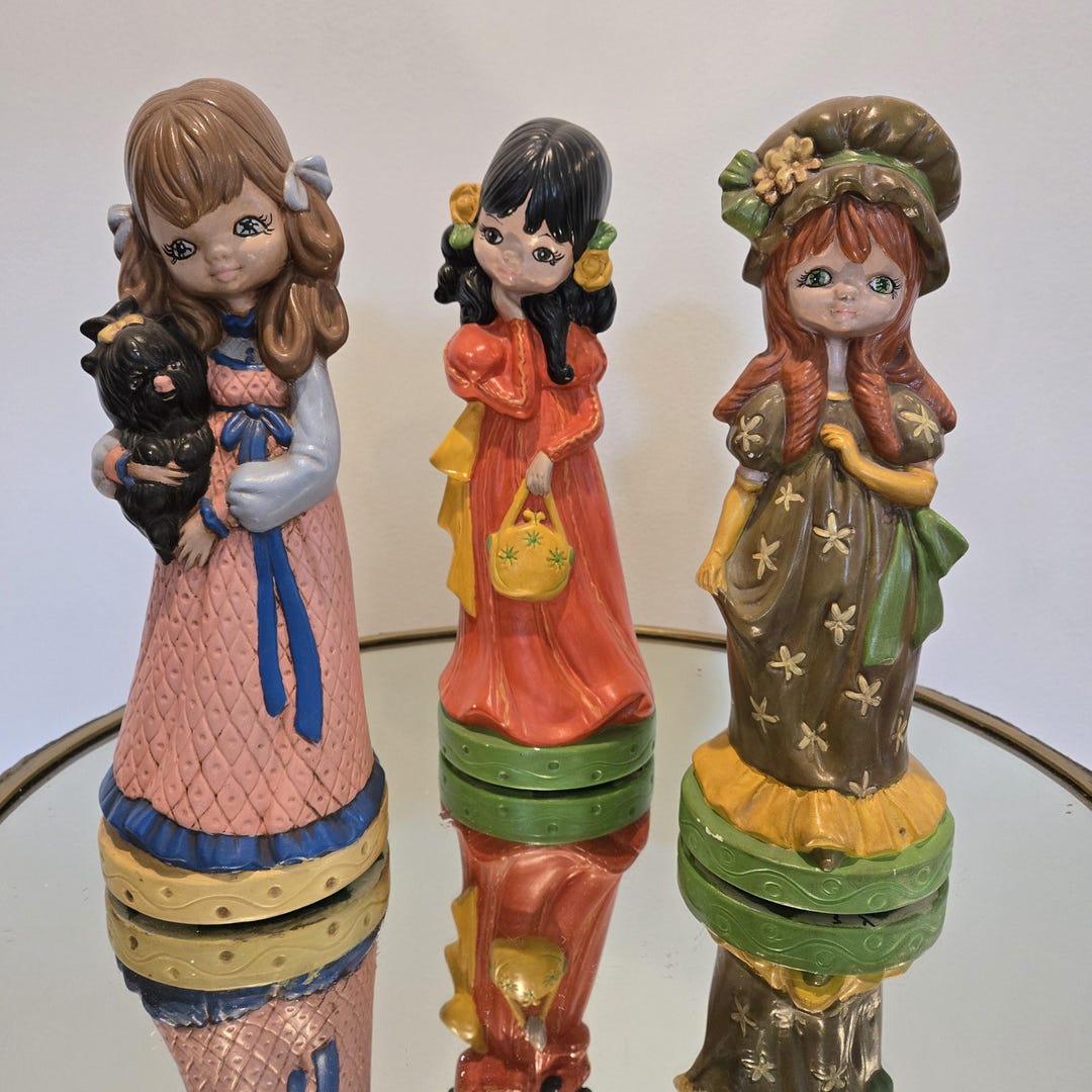 Vintage 1970s Holland Chalkware Girls Set of 3 - Etsy