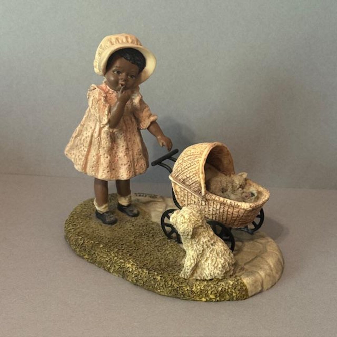 Vintage Enesco Figurine Miss Martha Holcombe 1991 Tonya Hush Puppy Dear ...