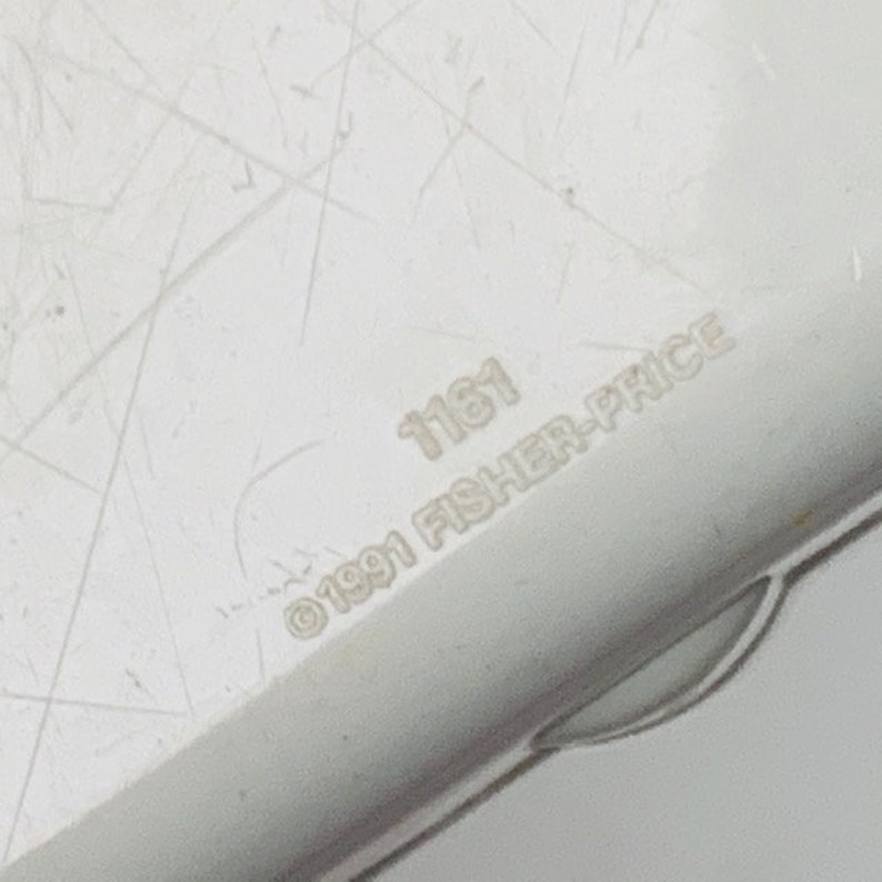 FISHER PRICE VINTAGE 1991 Pull Pretend Play Musical Music Box - Etsy