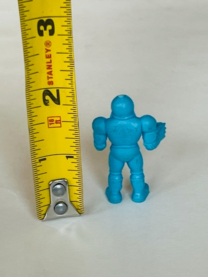 Muscle Men Mattel M.U.S.C.L.E. 1980s Miniature Flesh Toy | Etsy