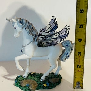 Unicorn Figurine Pegasus Hamilton Collection Jeweled Reflections ...